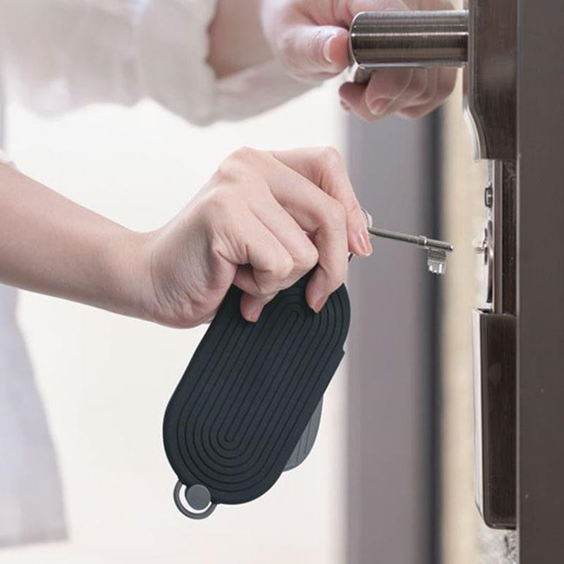 Multifunctional Cartoon Elastic Key Holder – GizModern