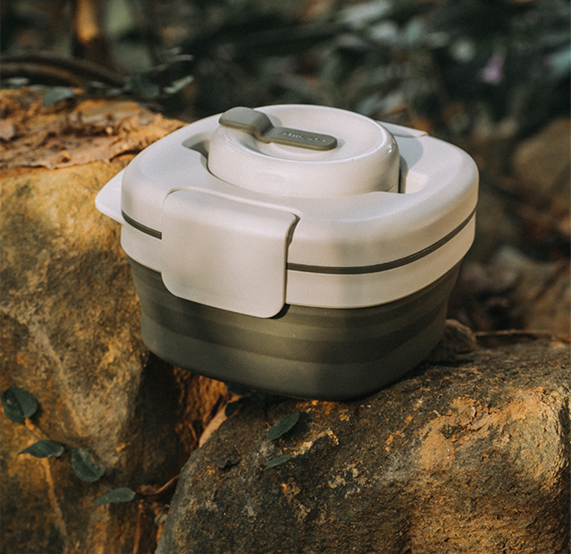 Portable Silicone All-In-One Camping Tableware Set – GizModern