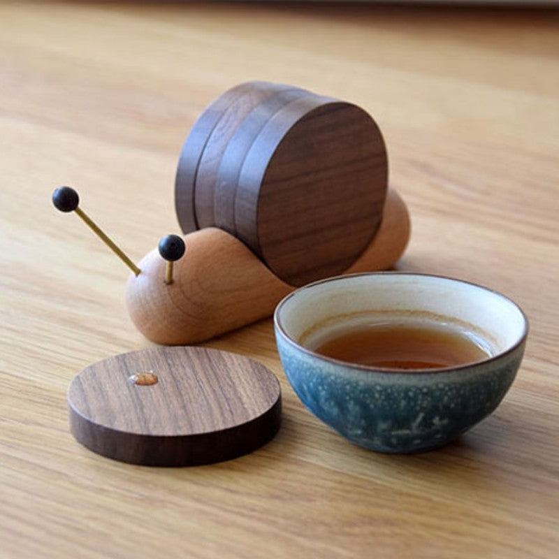 Cute Wood Cup Coaster, with 5 Pieces and Snail-shaped Holder, for Cup ...
