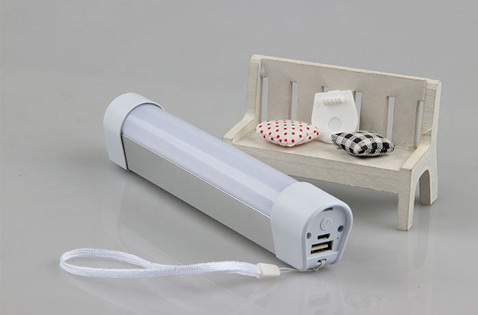 Keep Adventuring with 2-in-1 Rechargeable Lamp & Power Bank – GizModern