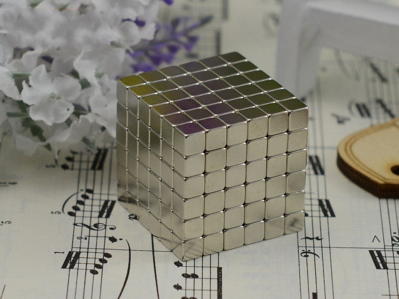 The Most Amazing 216 Magnetic Cube to Make Any Shapes – GizModern