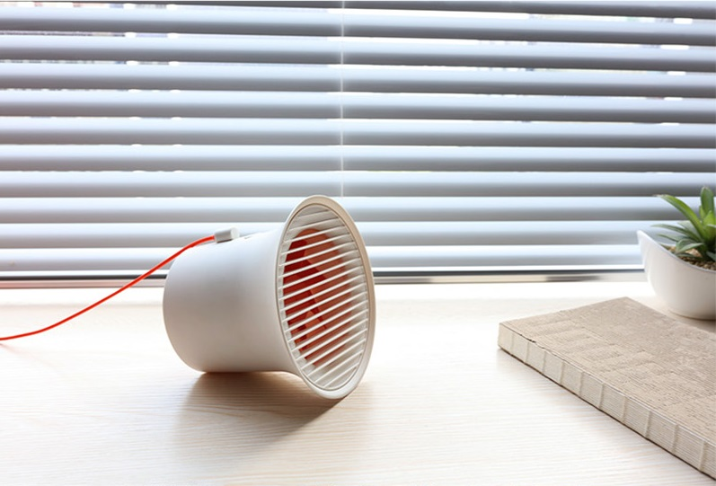 Coolest Portable Desk Fan - An Aircraft Engine on Your Desk – GizModern