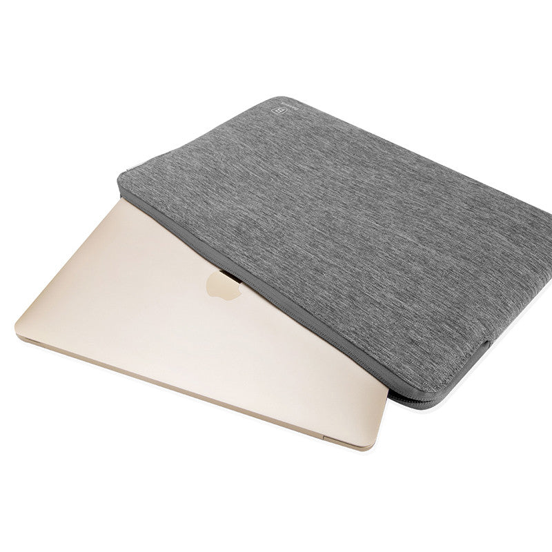 High Quality Slim Laptop Sleeve to Protect Your Device – GizModern