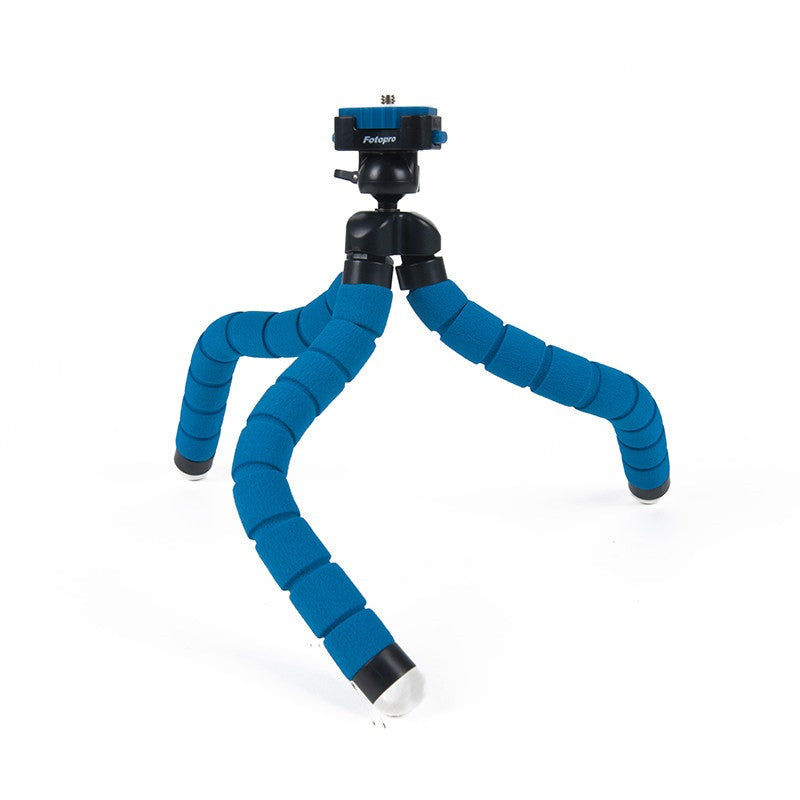 The Most Convenient Adjustable Tripod Inspired by Octopus – GizModern