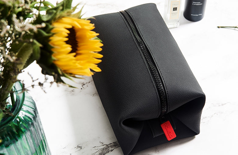 Leak-Resistant & Waterproof Large Capacity Silicone Dopp Bag for Cosme ...